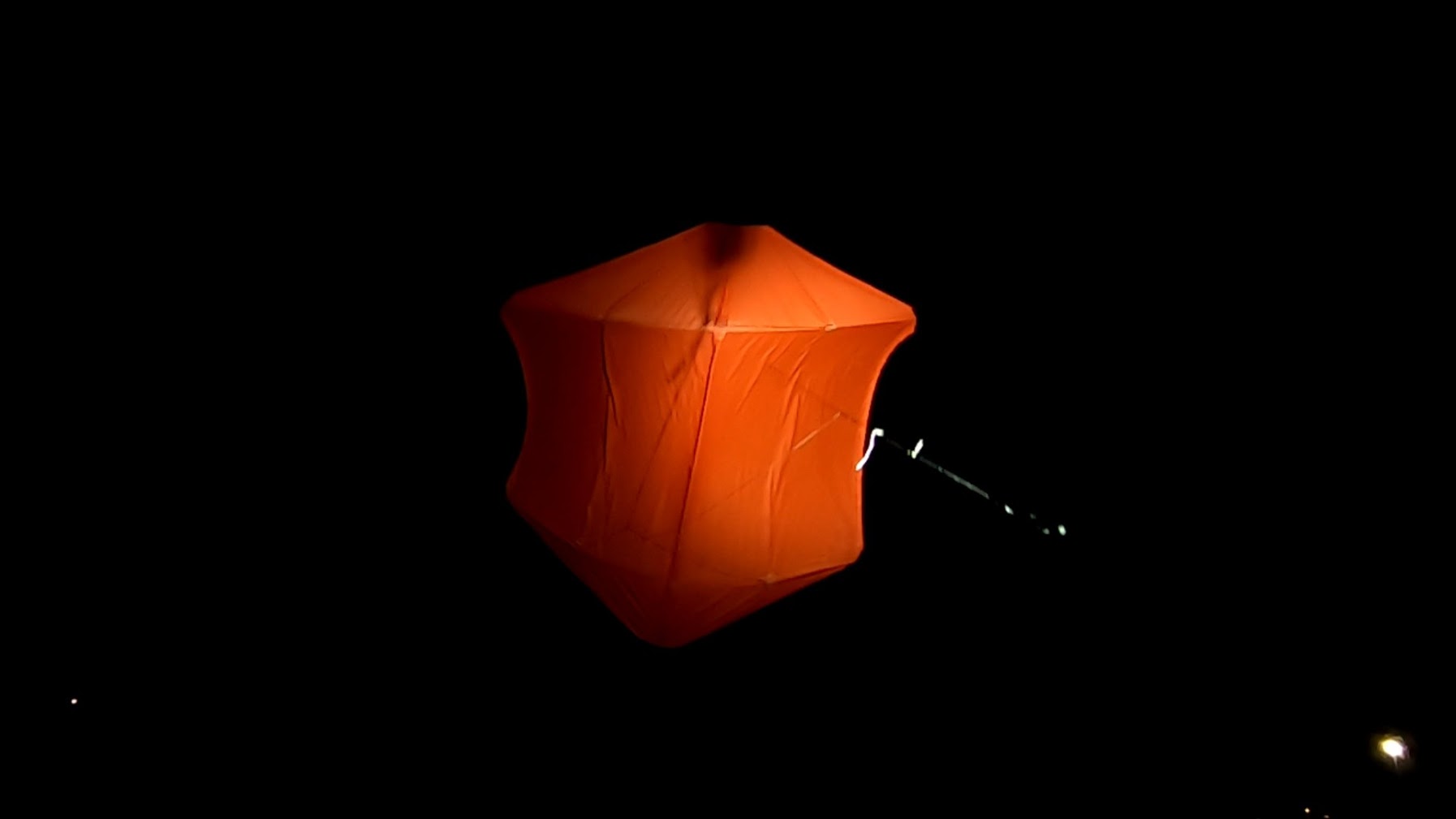 How To Illuminate Your Kite! | AERIALIS Kites