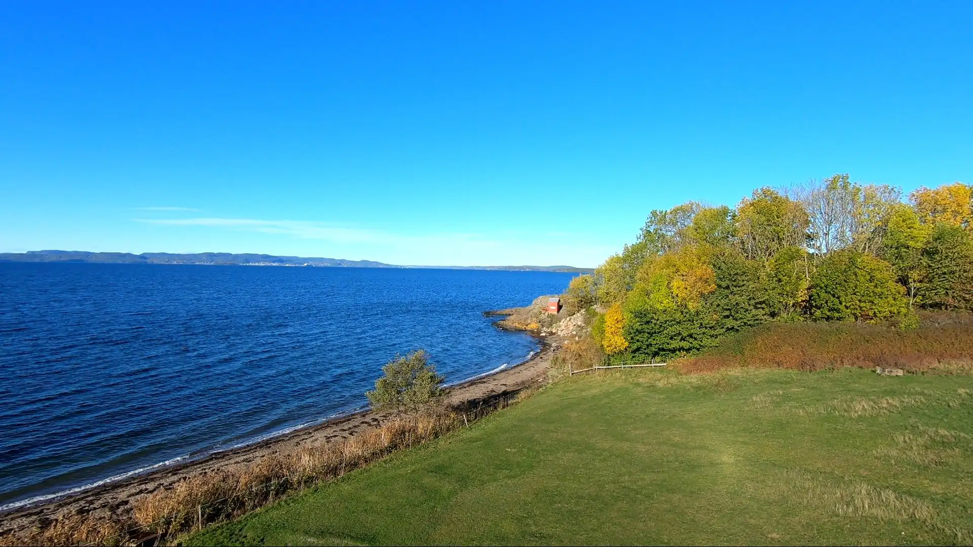The Colours of a Beautiful October Day! | AERIALIS Kites