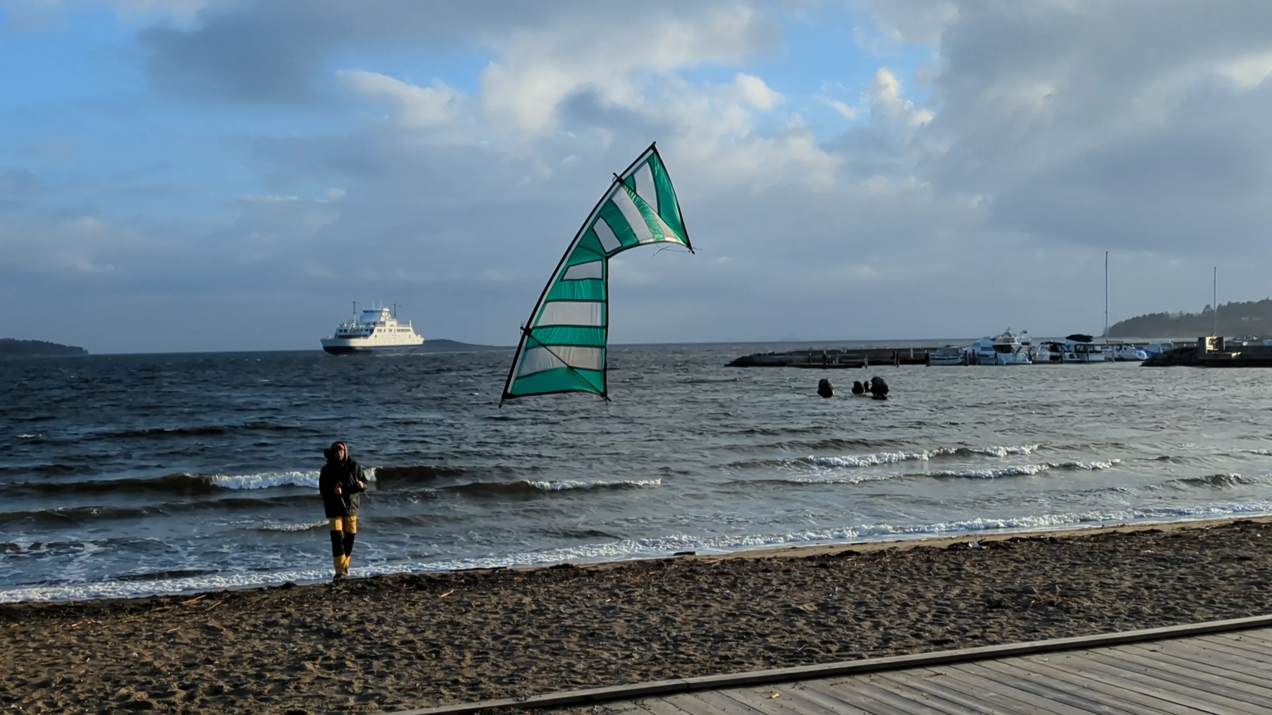 There is a Kite for Every Wind | AERIALIS Kites